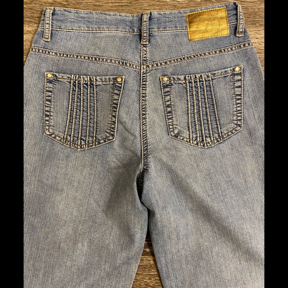 Mac “Melanie Hamptons” Straight Leg Jeans - Gem